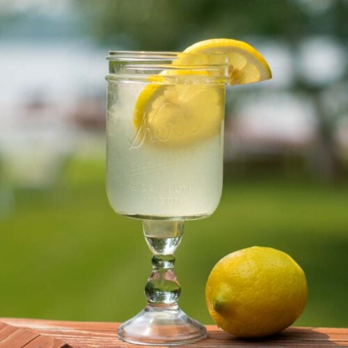 Homemade Fresh Squeezed Lemonade | Umami